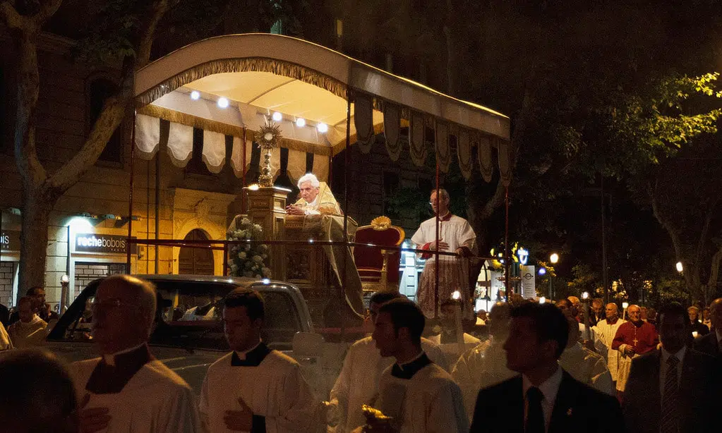 Pope celebrates Feast of Corpus Christi - Arlington Catholic Herald