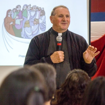 Catholics for Housing race honors Fr. Gerry Creedon - Arlington ...