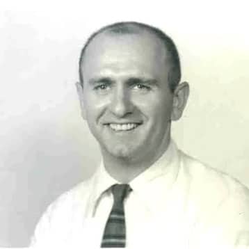 Bill Peffley, Catholic Shop owner, dies at 87 - Arlington Catholic Herald