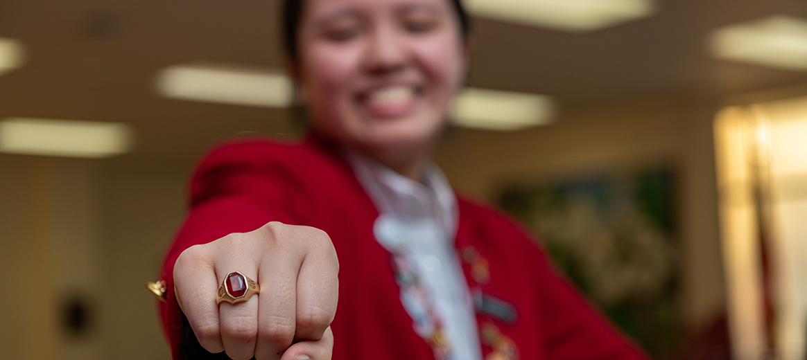 School's program helps get class rings to students who can't afford ...