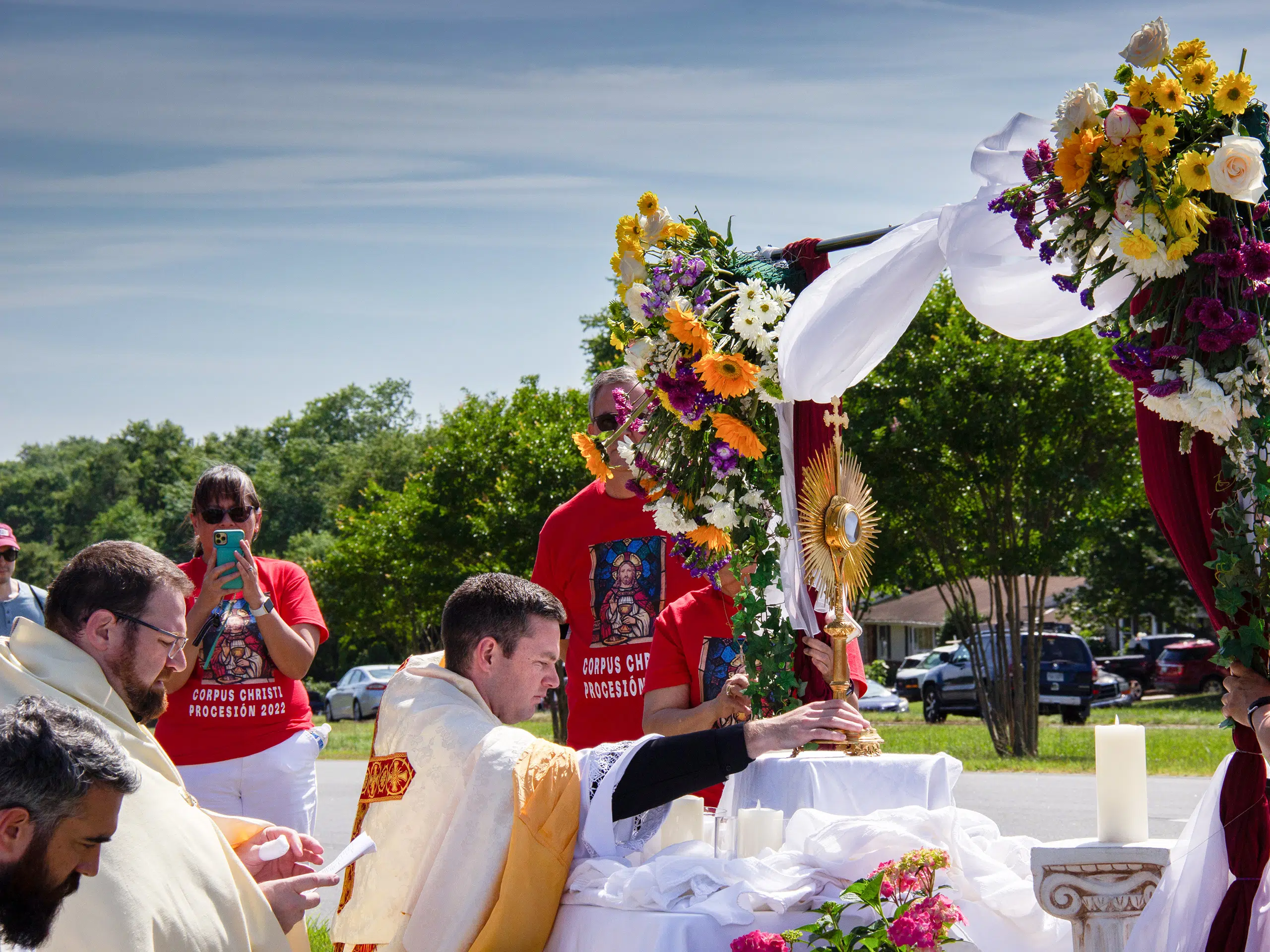 Corpus Christi processions draw faithful to the streets - Arlington ...