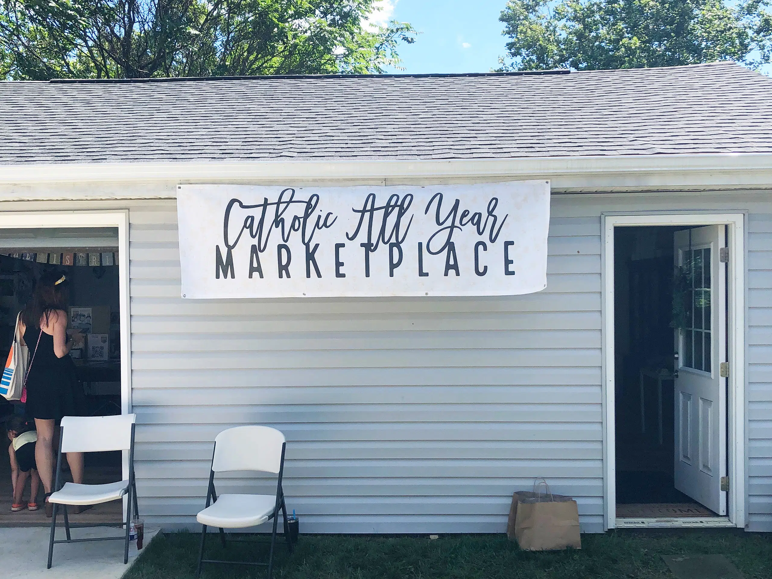 Catholic All Year Marketplace opens in Marshall - Arlington Catholic Herald