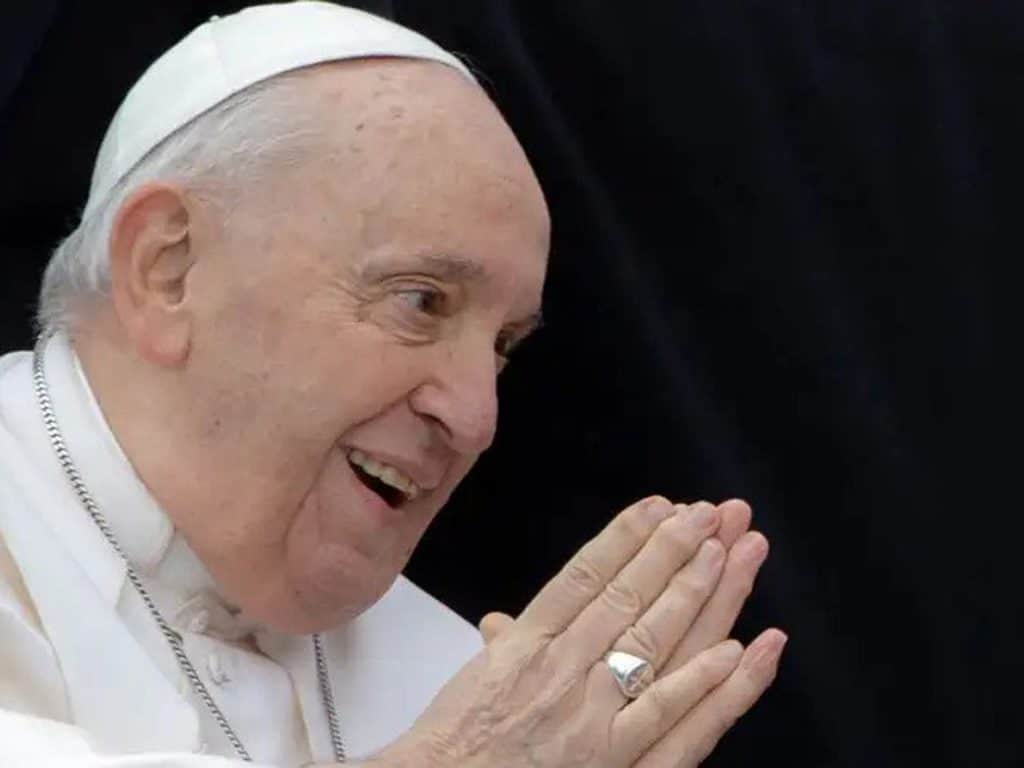 Papa Francisco invita a ser generosos en colecta de Viernes Santo por ...