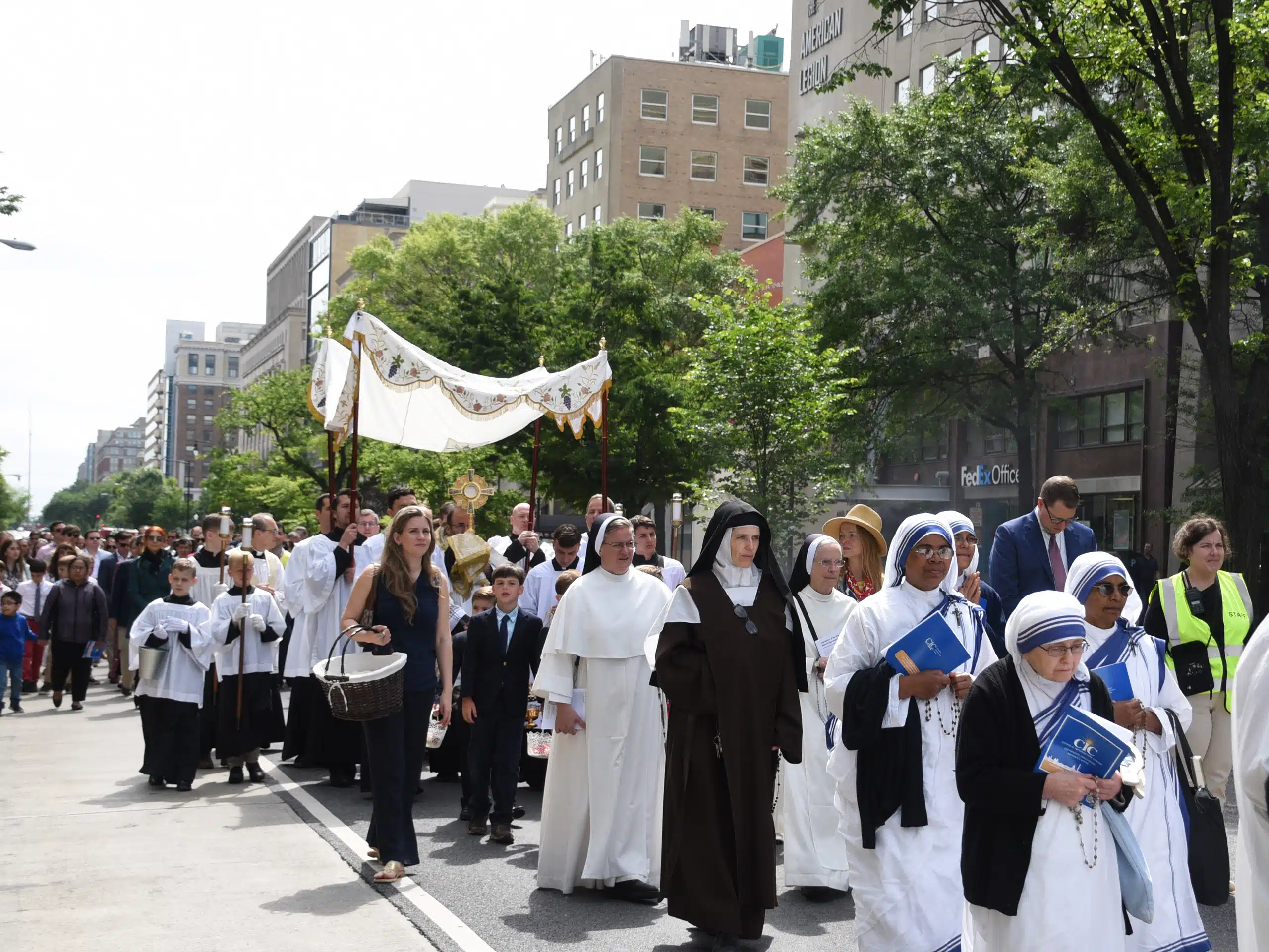 Seven hundred attend the CIC’s first Eucharistic procession in ... Seven hundred attend the CIC’s first Eucharistic procession in ...