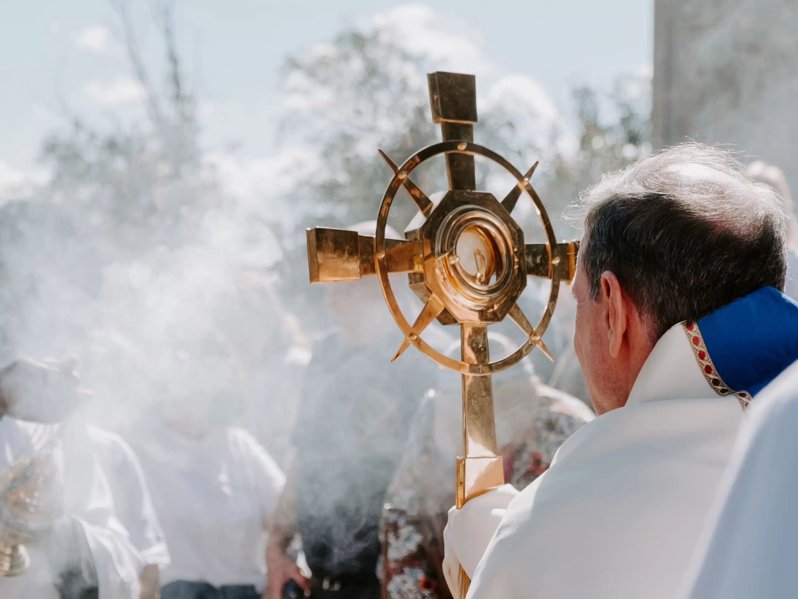 More than 1,300 attend diocesan pilgrimage to Emmitsburg - Arlington ...