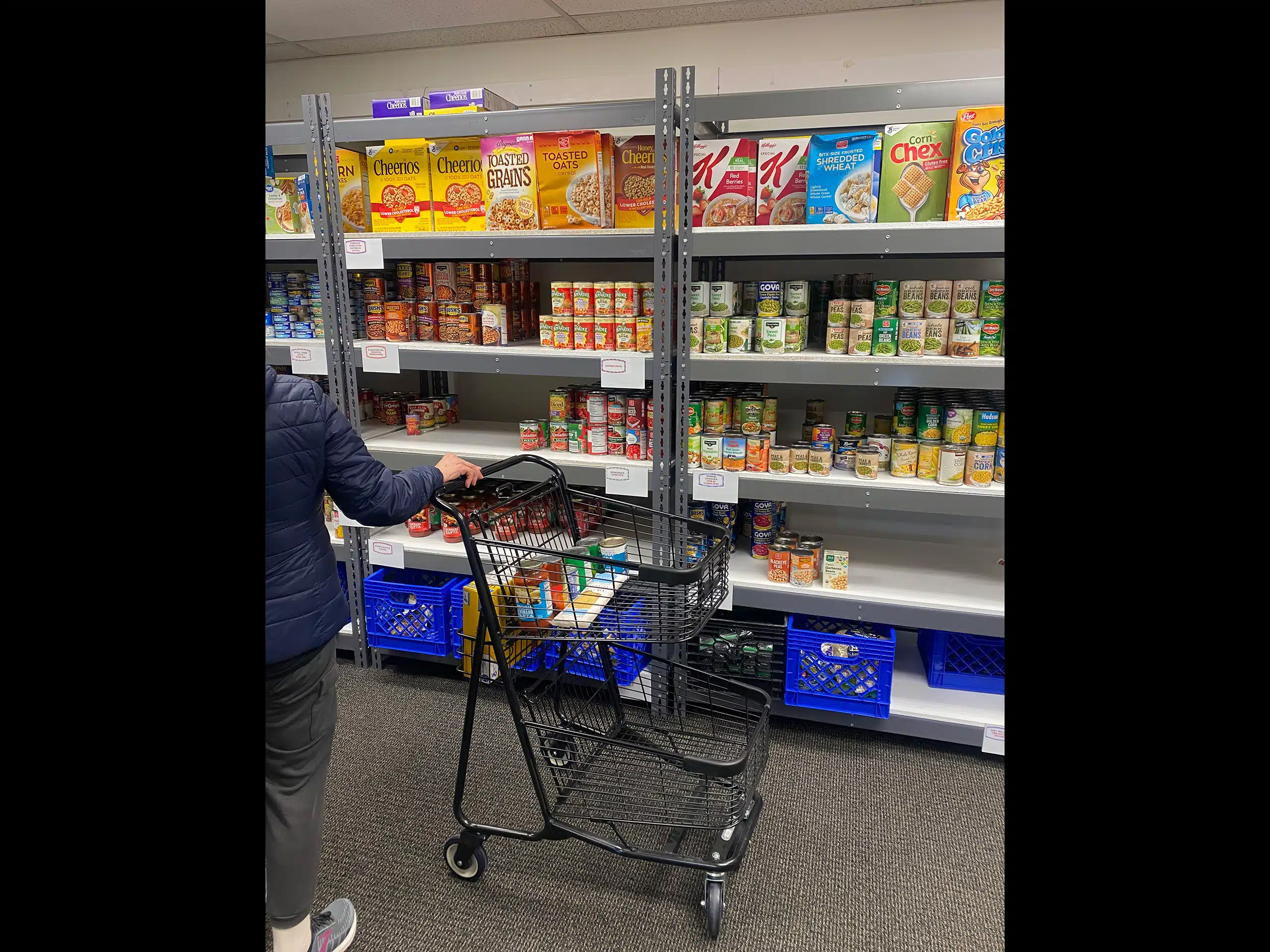 Christ House pantry opens in larger facility - Arlington Catholic Herald