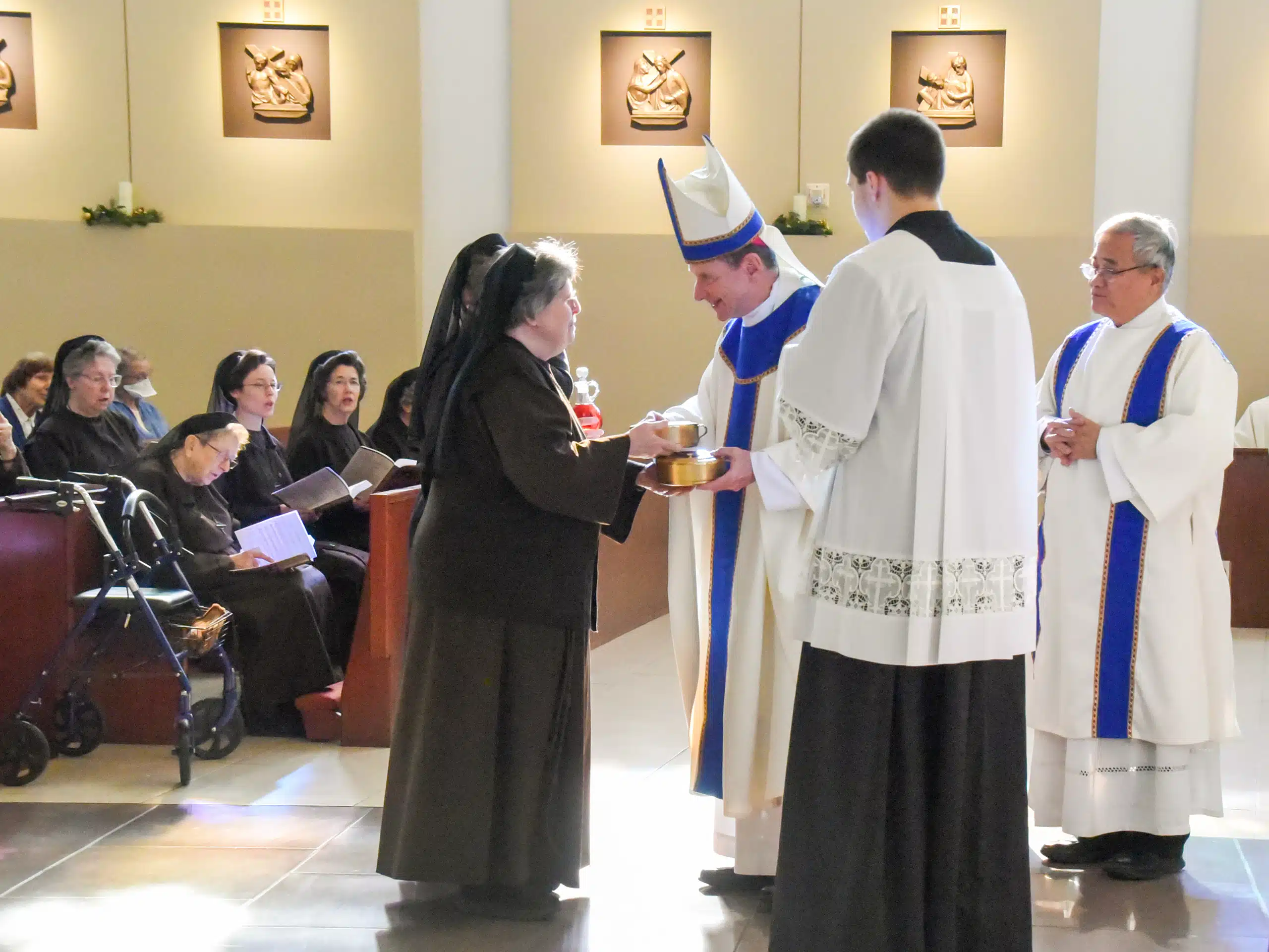 The Franciscan Sisters of the Eucharist celebrate 50 years - Arlington ...