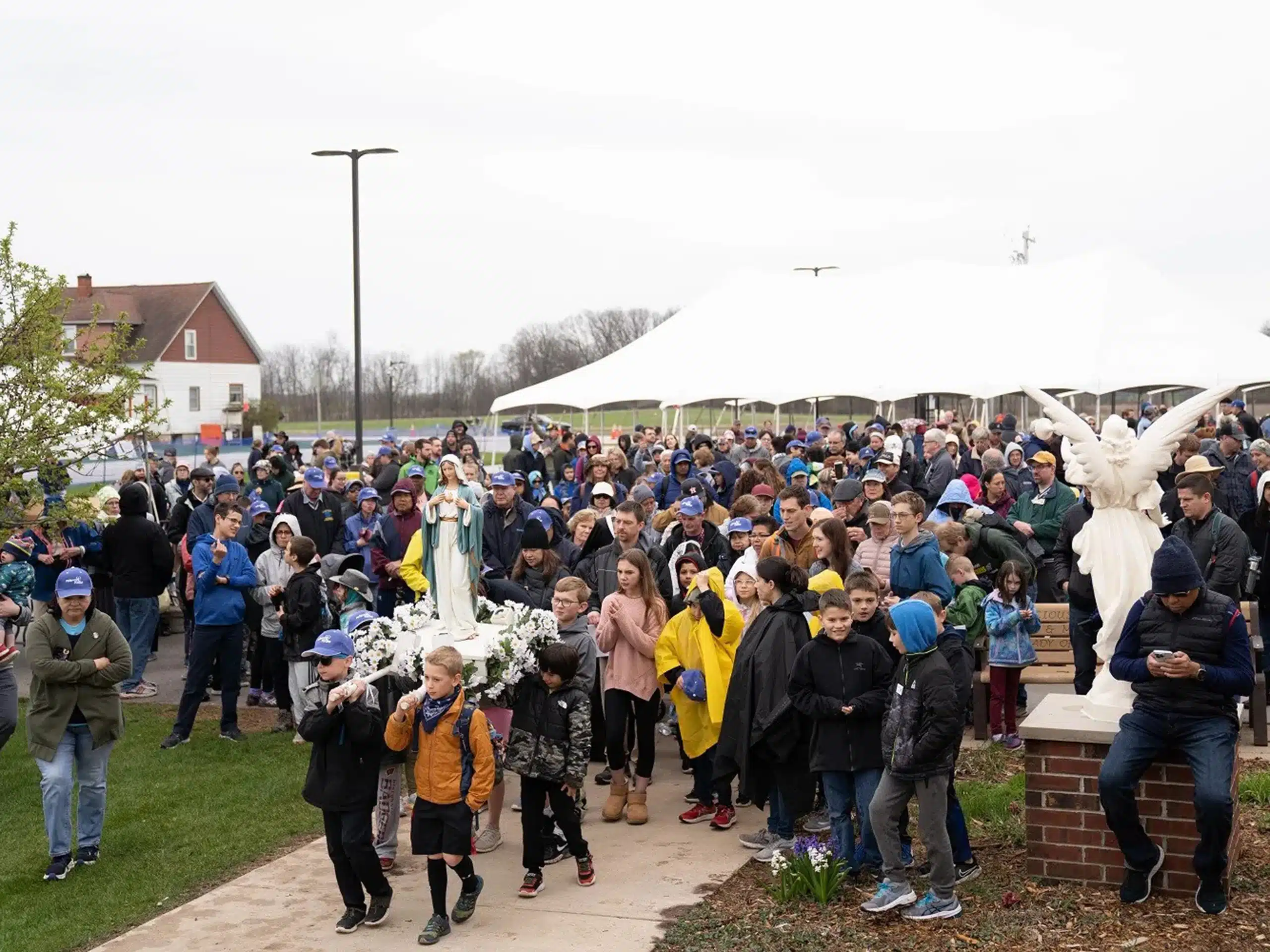 Walk to Mary pilgrimage brings thousands to ‘grounds where Mary ...