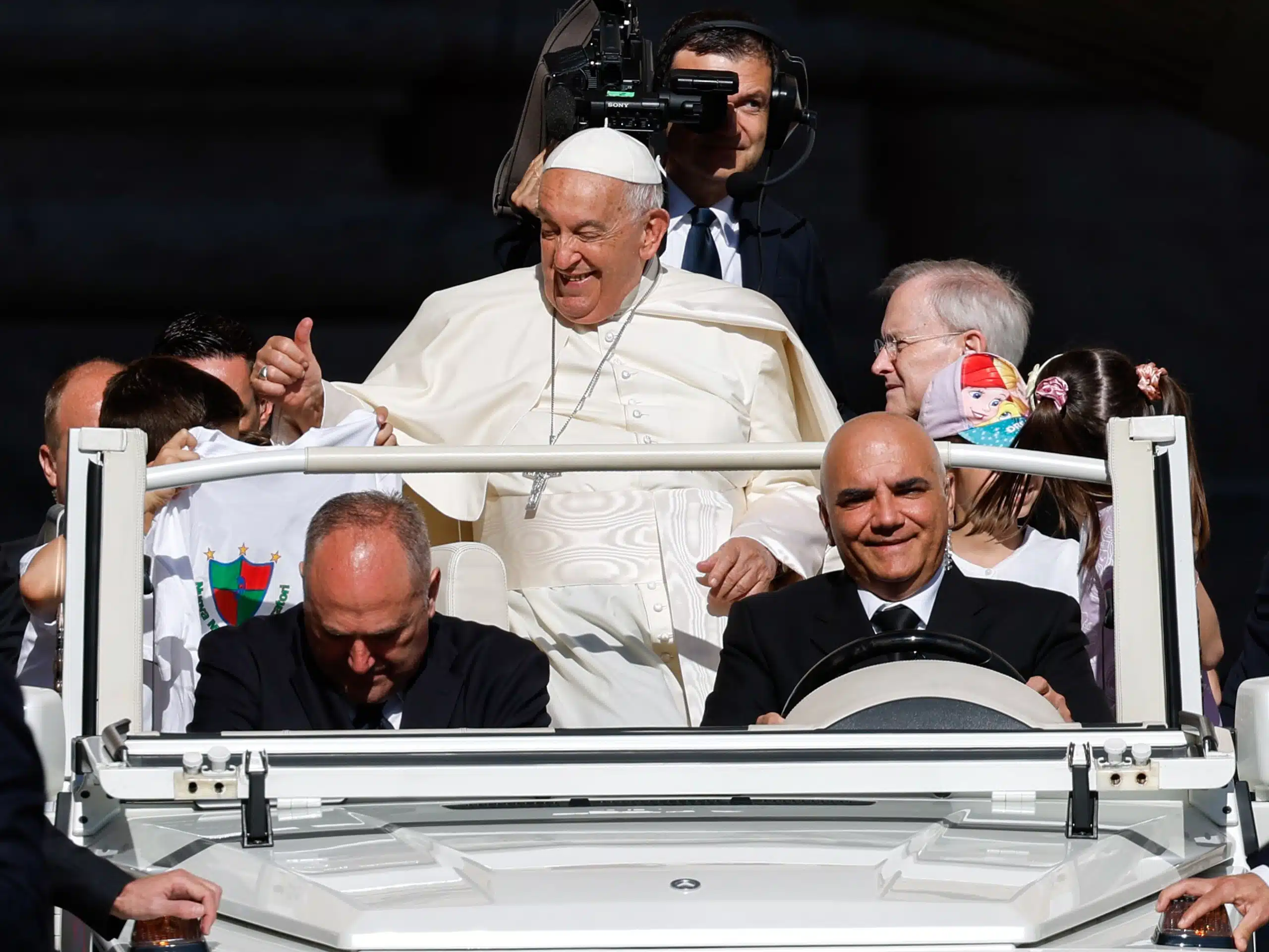 Pope preparing document on Sacred Heart of Jesus to renew church, world ...