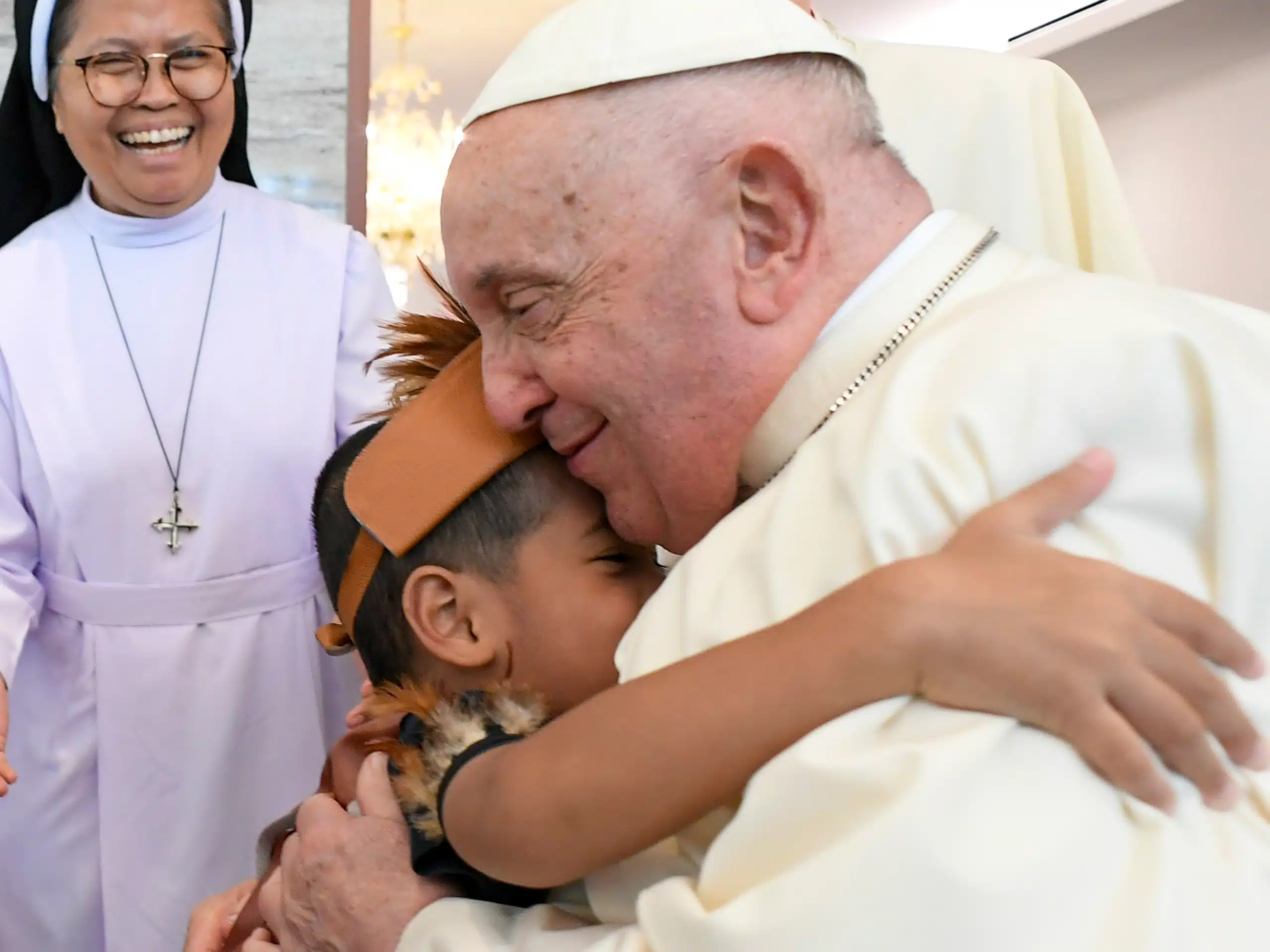Pope arrives in Indonesia at start of four-nation tour - Arlington ...