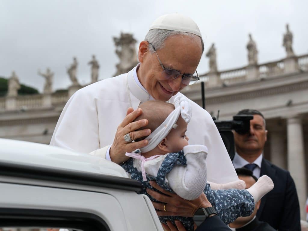 God's love is generous, not calculating, pope says at first audience ...