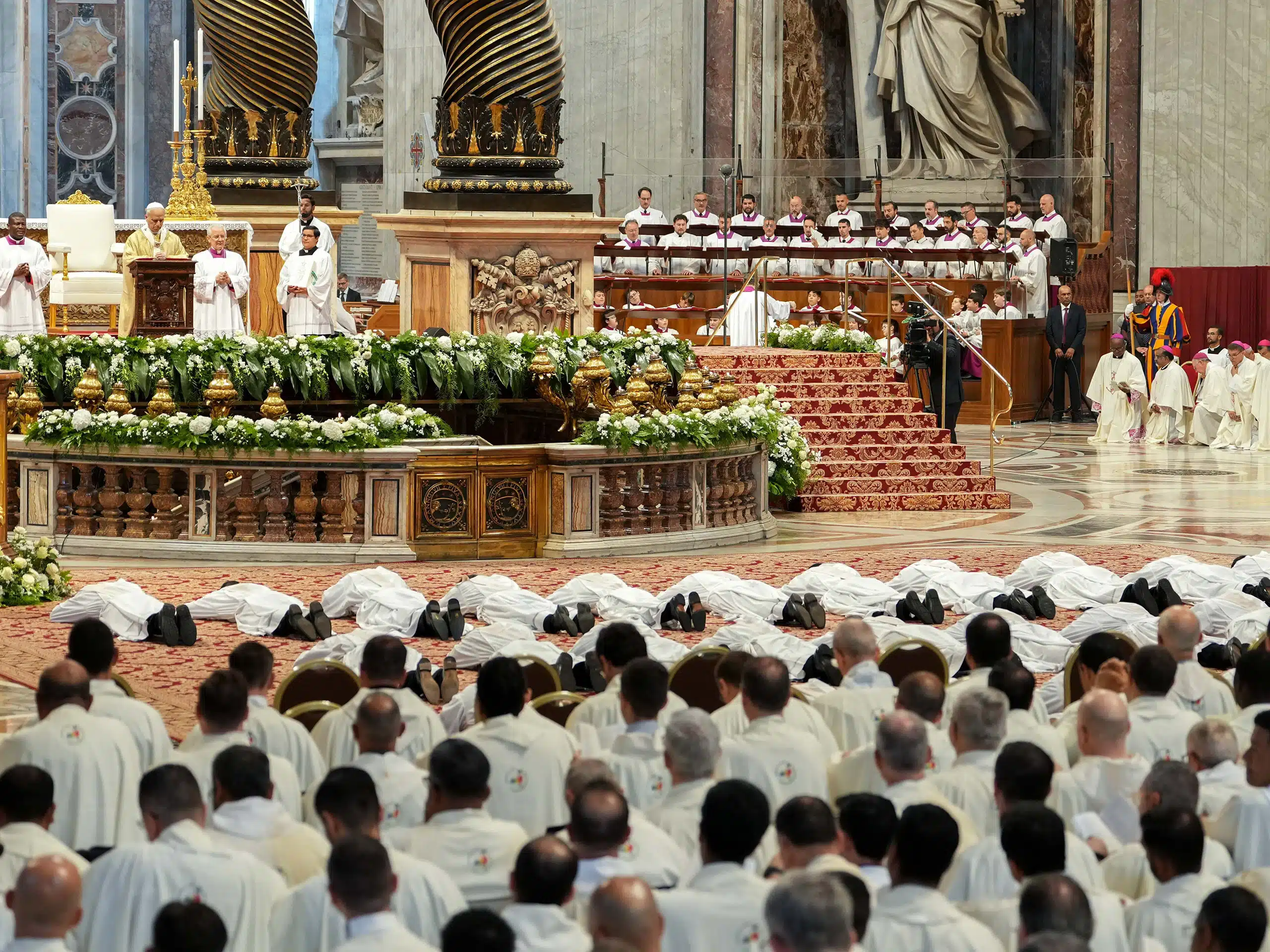 Remain united, care for those who are lost, suffering, pope tells ...