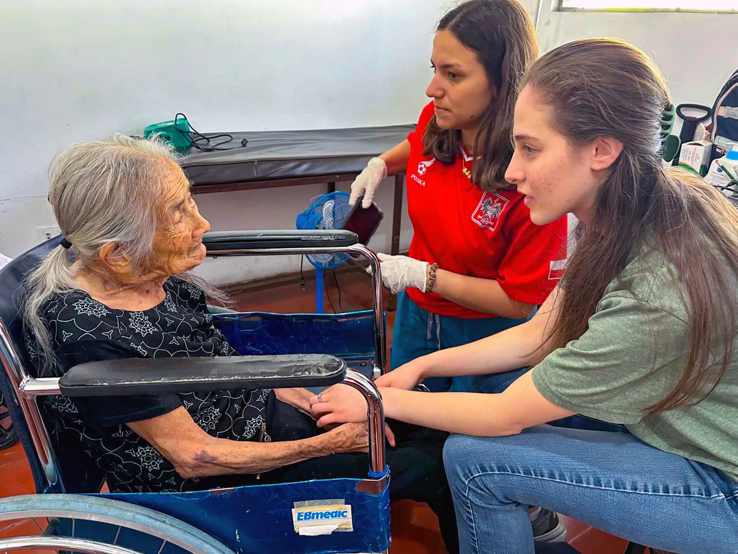 Young adults go on mission trip to El Salvador - Arlington Catholic Herald