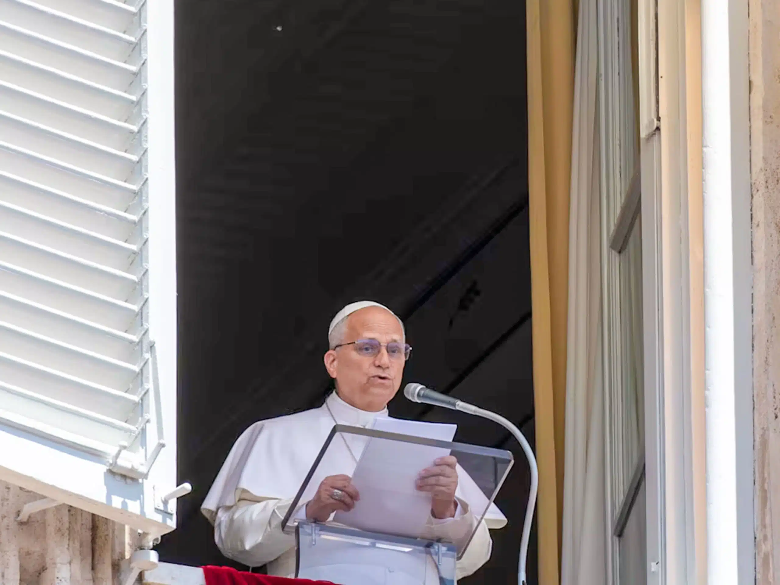 Pope Leo XIV: AI communication must preserve ‘human voices and faces ...